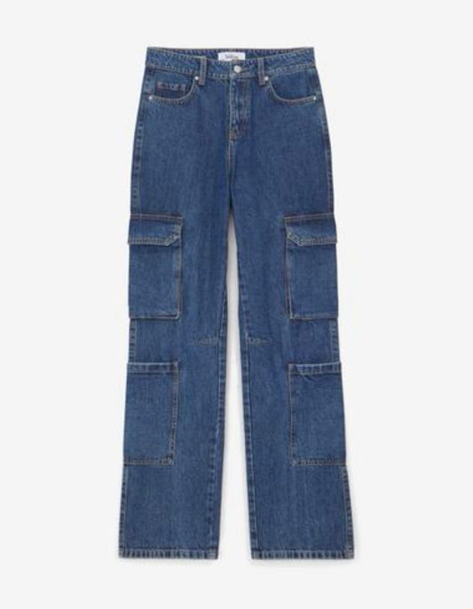 Cargos – Magnet Club